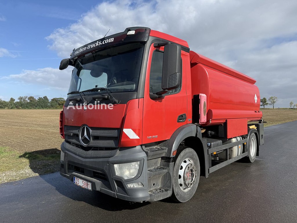 Mercedes-Benz DB 1835 L autocisterna za gorivo