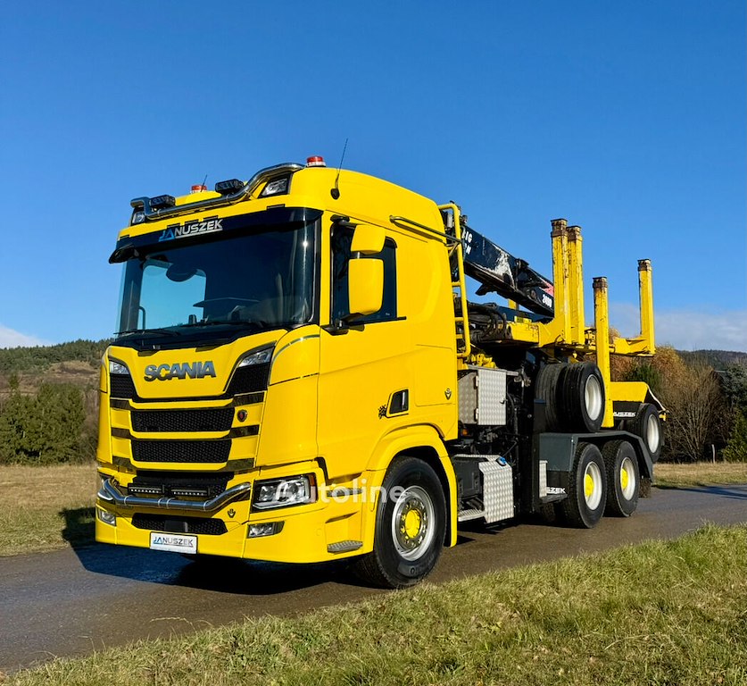 Scania R650 kamion za prevoz drva + šumarska prikolica