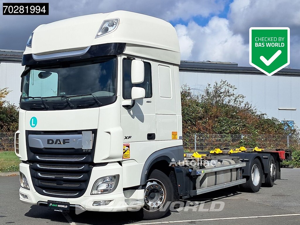 DAF XF 480 6X2 SSC Retarder 2xTanks Lift/Steering ACC Euro 6 vozilo za prevoz kontejnera