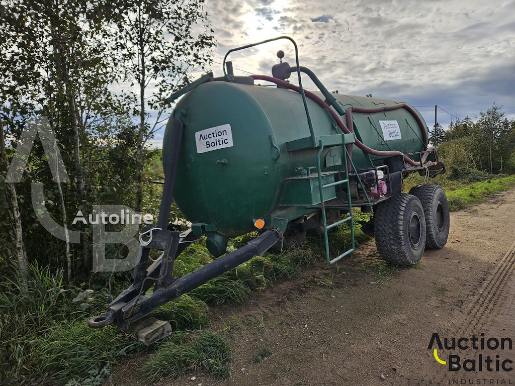 Prodaje se Water transport trailer prikolicu kiper na aukciji