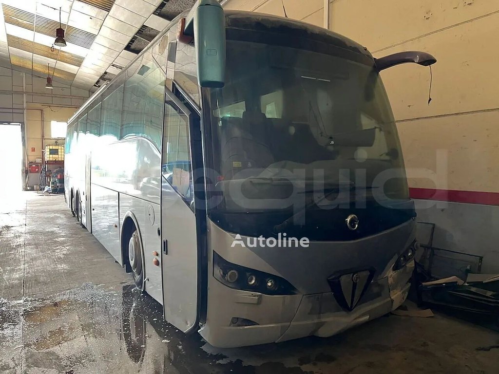 IVECO Noge-Touring turistički autobus