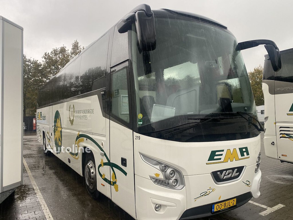 VDL Futura FHD2-129/370 turistički autobus