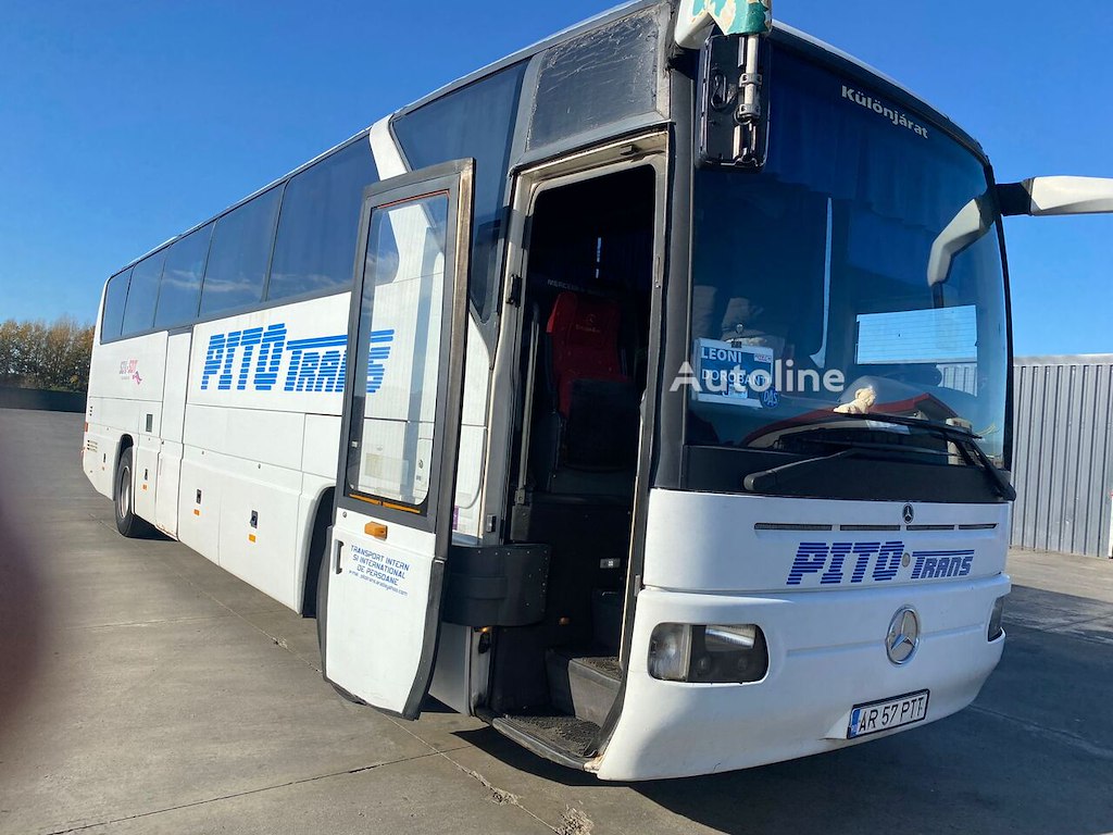 Mercedes-Benz 350 turistički autobus