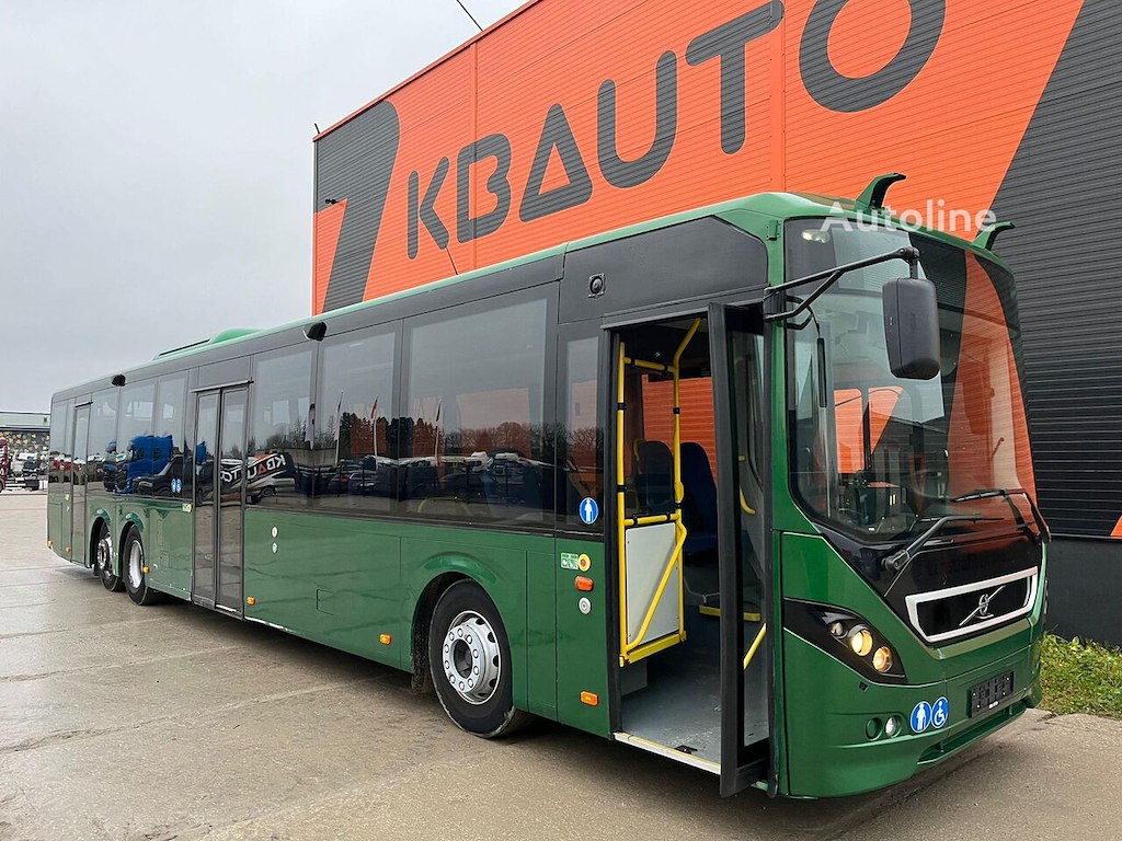 Volvo B8RLE 8900 6x2 AC / AUXILIARY HEATER / WHEELCHAIR RAMP gradski autobus