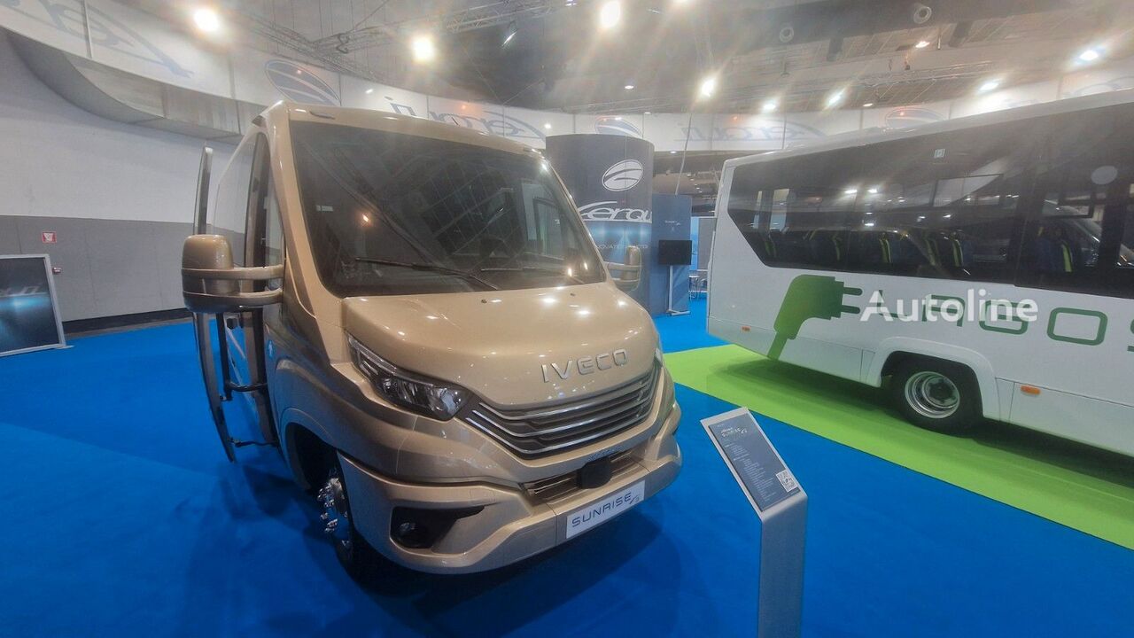 Novi IVECO Daily 70 Vorlauffahrzeug Ferqui Sunrise 2,5 m B putnički minibus