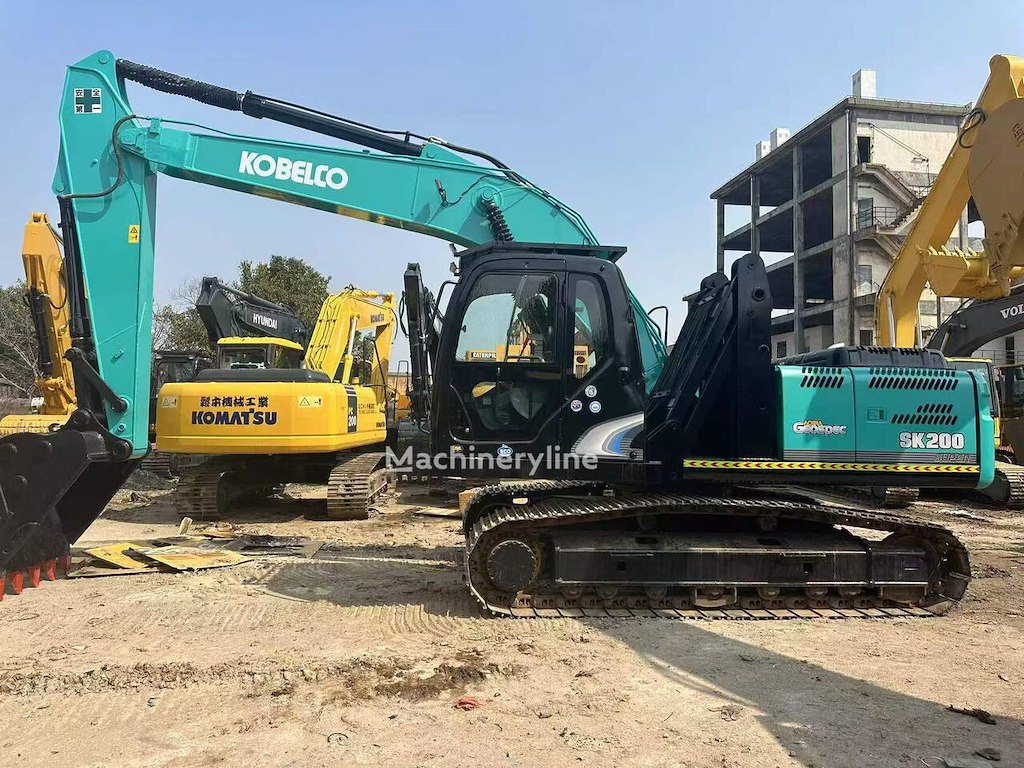 Kobelco SK200-8 bager guseničar