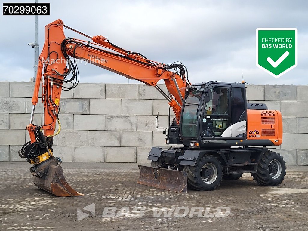Hitachi ZX140W -5B Engcon Tiltrotator bager točkaš