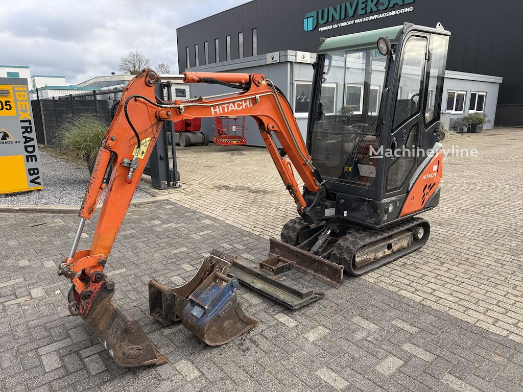 Hitachi ZX16-3 mini bager