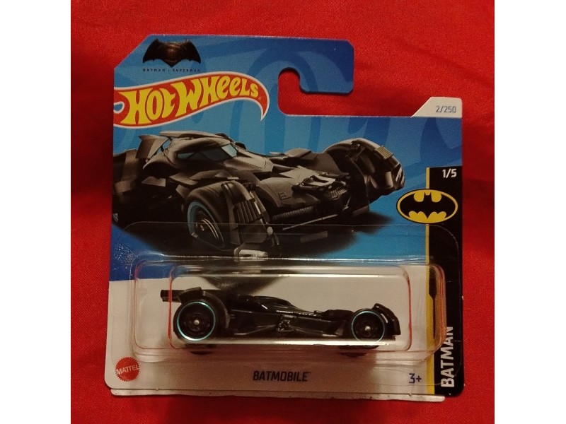 Hot Wheels metalni automobil BATMAN