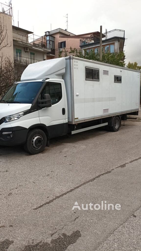 IVECO Daily 60C17 poluintegrisani kamper