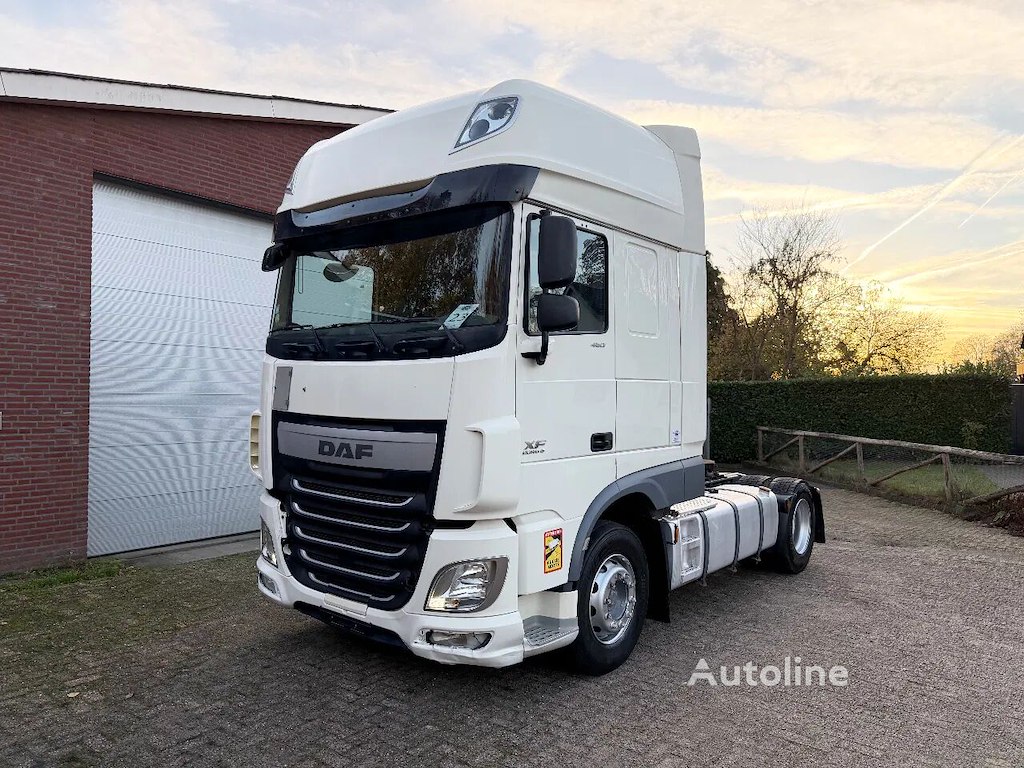 DAF XF 106.460 / Super SpaceCab / Euro6 / 4x2 / 2x Dieseltanks tegljač