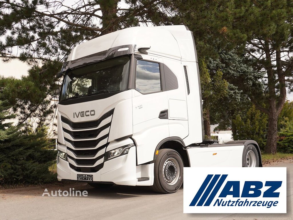 Novi IVECO Stralis AS440S50T/FP tegljač