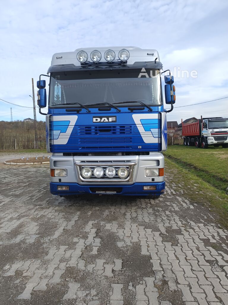 DAF XF 95.480 tegljač
