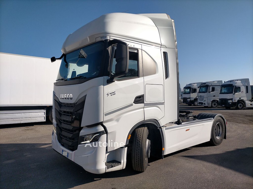 IVECO S Way 510 trattore con impianto idraulico + ADR km 262.990!! tegljač