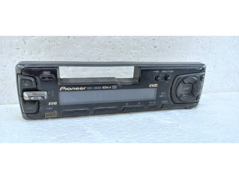 Auto radio Pioneer KEH-3800R prednji panel