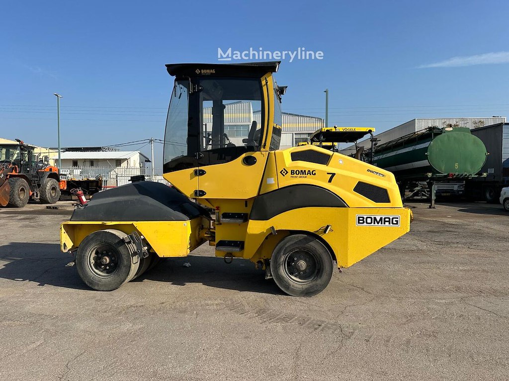 BOMAG BW 11 RH pneumatski valjak