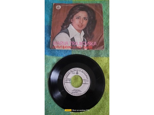MARIJA TRAJKOVSKA 1977 - POZURI LJUBAVI U MOJ ZAGRLJAJ