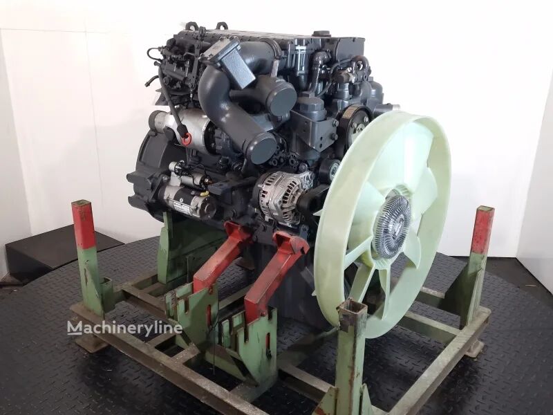 Motor complet industrial za Mercedes-Benz GROVE OM924LA.E3B/2-02 – Oradea građevinske mašine