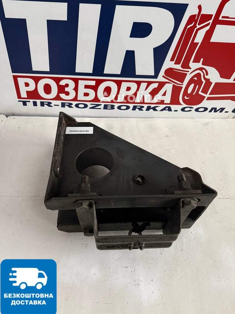KRONShTEYN KRIPLENNYa KOLESA ZAPASNOGO Volvo KRONShTEYN KRIPLENNYa KOLESA ZAPASNOGO VOLVO FH/FM 20466000 20466000 za Volvo FM, FH tegljača