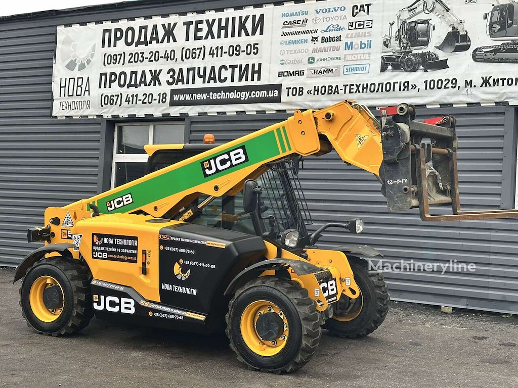 JCB 525-60 teleskopski utovarivač