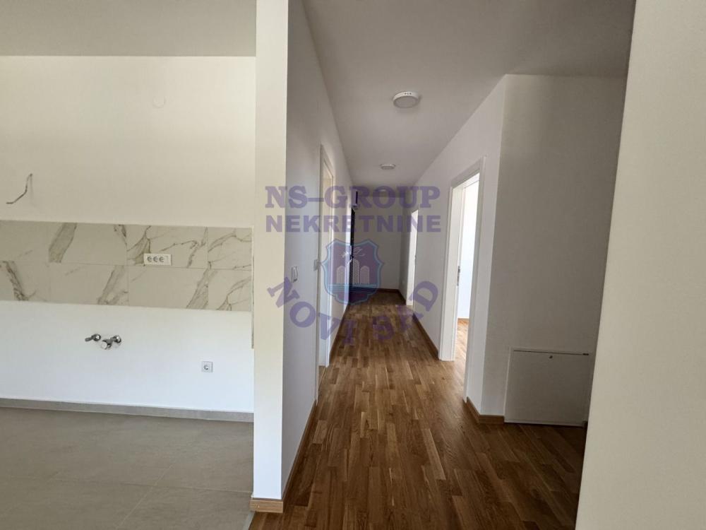 Četvorosoban stan na prodaju, 73m2, 151.400€
