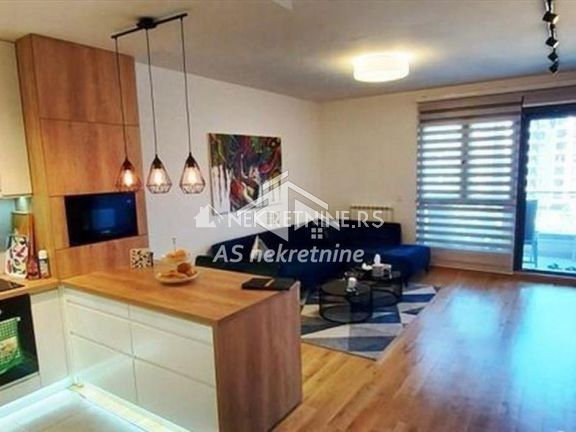 Voždovac, FON - Bilećka, 2.5 stan, 75m2, 950 EUR