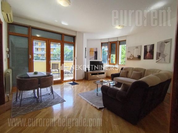 #38844, Izdavanje, Stan, CENTAR, 850 EUR