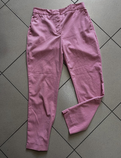 Zara pantalone 36