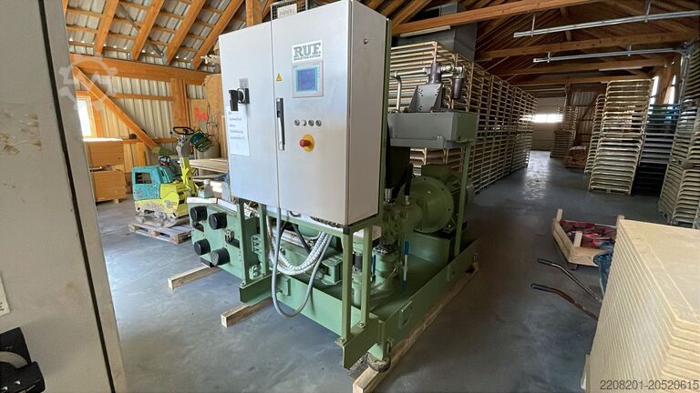 Briquetting press
Ruf Ruf 1100