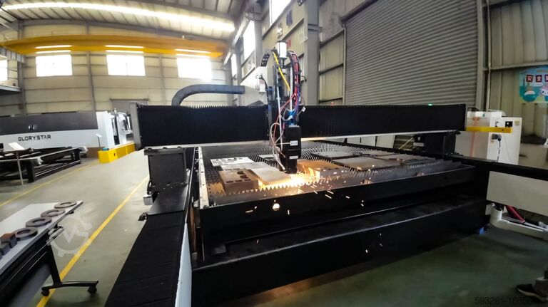 Mašina za lasersko sečenje
Glorystar laser GS-13030CS MAX 12kW Metal Laser Cutter