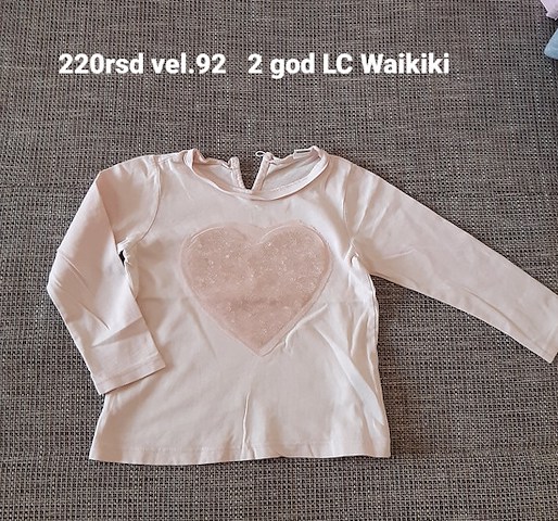 LC Waikiki Baby majica dugih rukava za devojčice.
