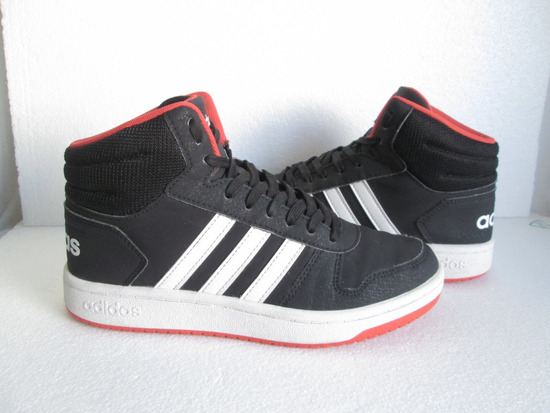 DUBOKE PATIKE "ADIDAS" 39 KAO NOVE