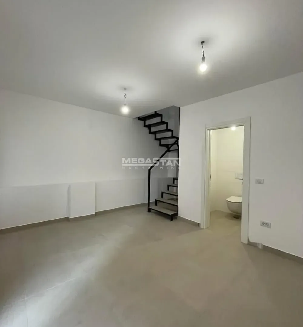 Prodaja, poslovni prostor, 47m², Crveni Krst, Beograd