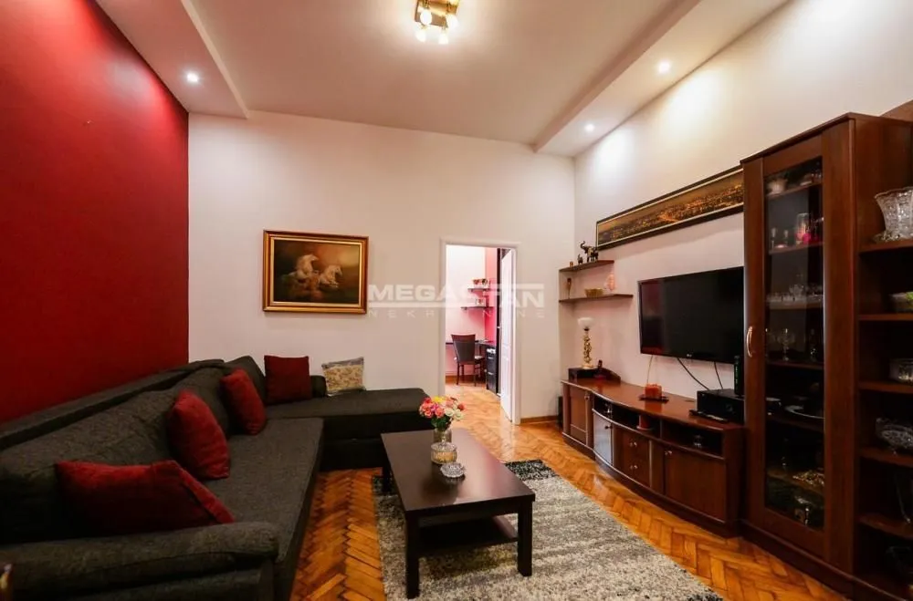 Prodaja, trosoban stan, 86m², Vračar Centar, Vračar Sve Podlokacije