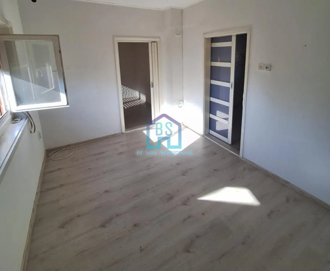 Prodaja, jednosoban stan, 29m², Podbara, Novi Sad Sve Podlokacije