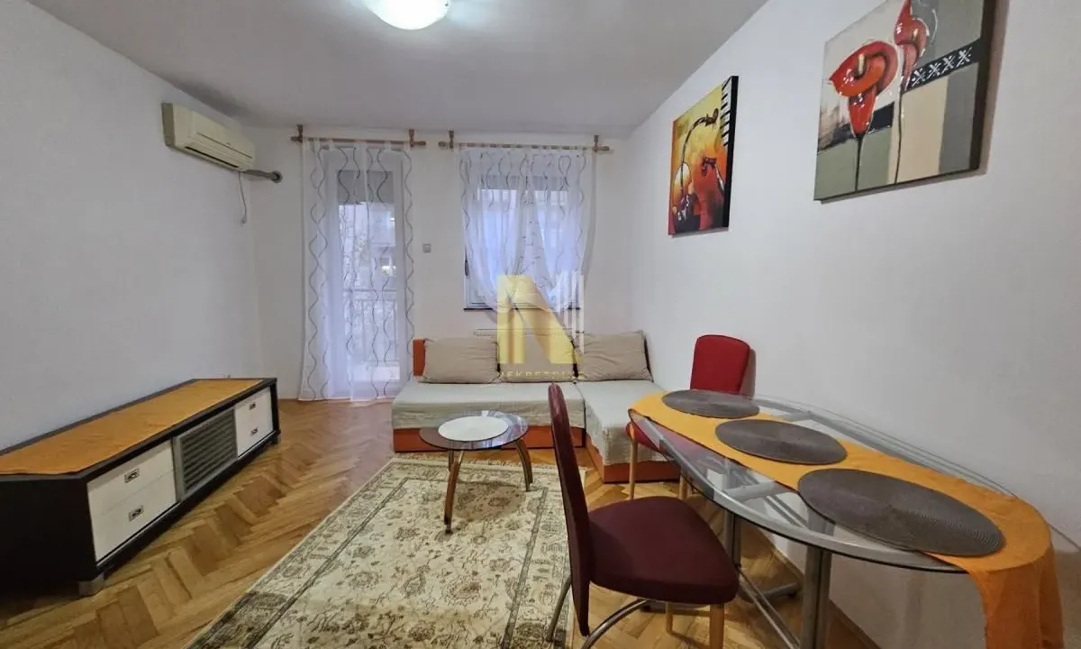 Izdavanje, jednosoban stan, 43m², Nova Detelinara, Novi Sad Sve Podlokacije