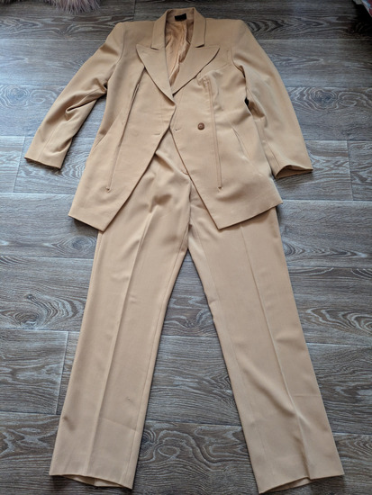 Vintage Madeleine komplet sa pantalonama
