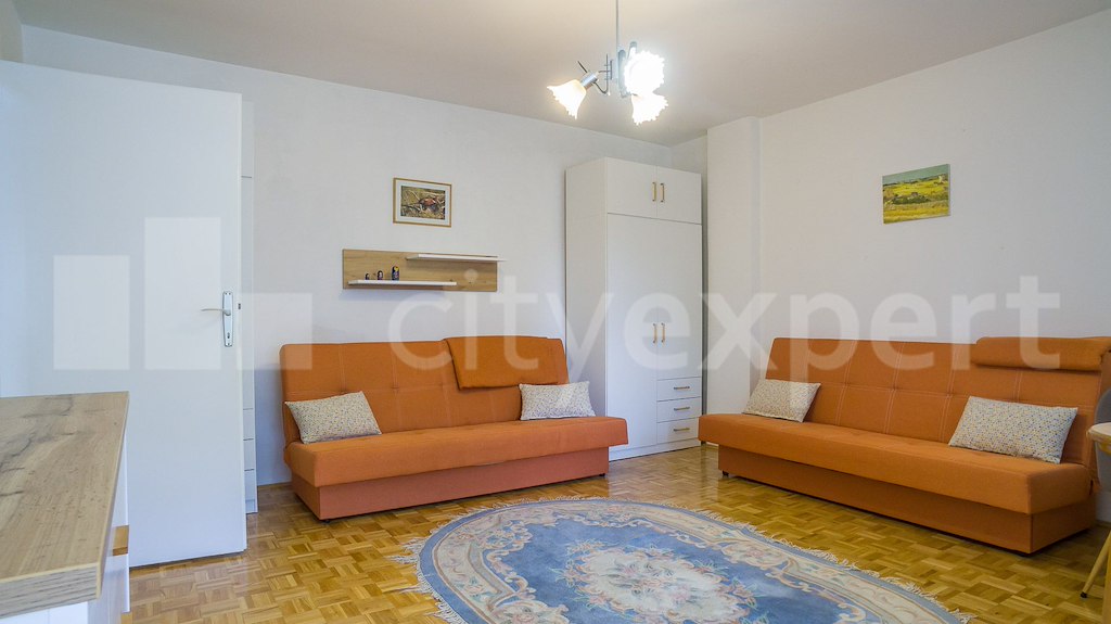 Stan Izdavanje Novi Sad Bez provizije - 54m², Branimira Ćosića, Novi Sad - 450€