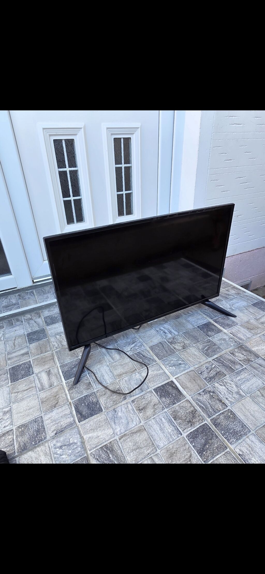 FOX LED TV 32DLE268 – 32 inča - LED TV uređaj sa dijagonalom od oko