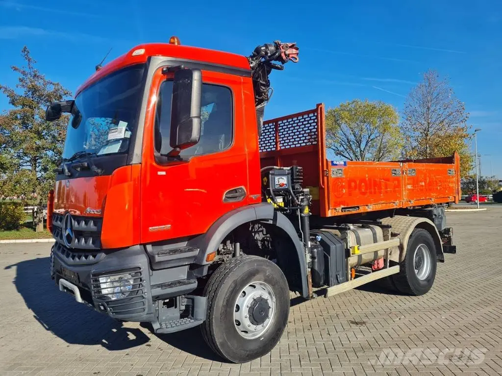 Mercedes-Benz AROCS 1832 4X4