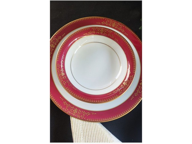 Lux servis japanski porcelan Noritake
