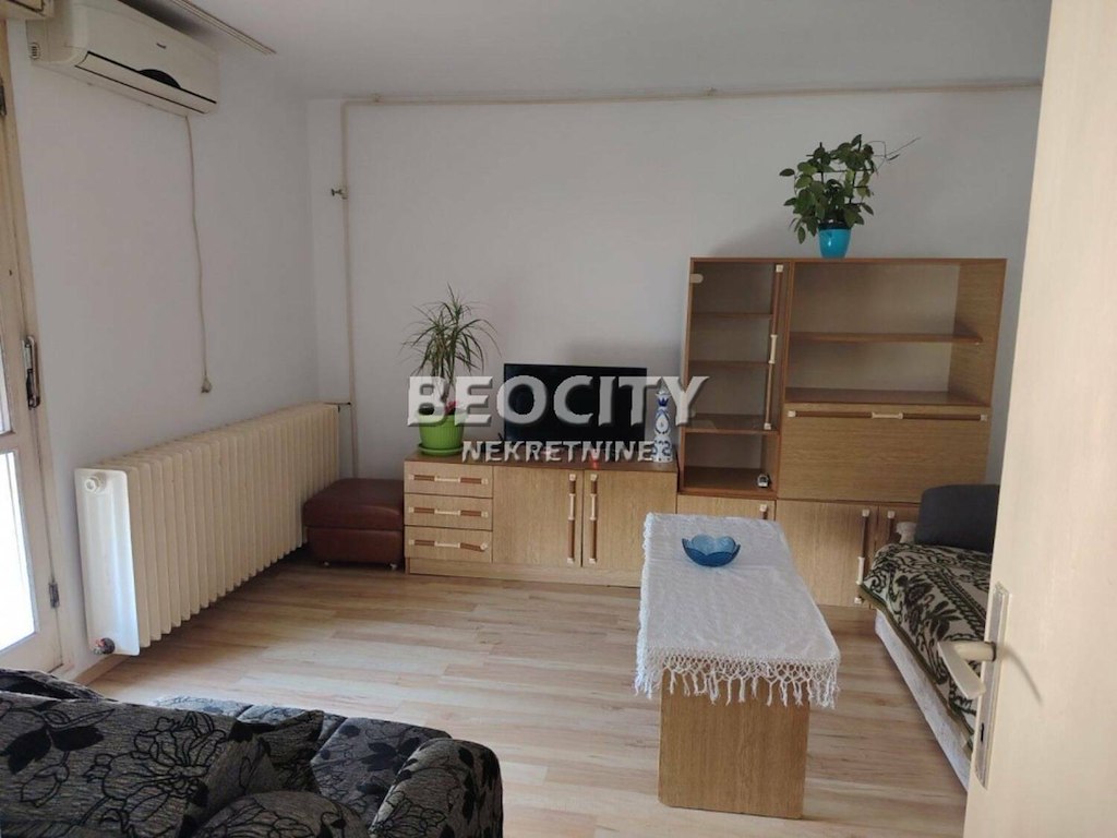 Novi Sad, Liman 3, Balzakova , 2.5, 57m2, 450EUR