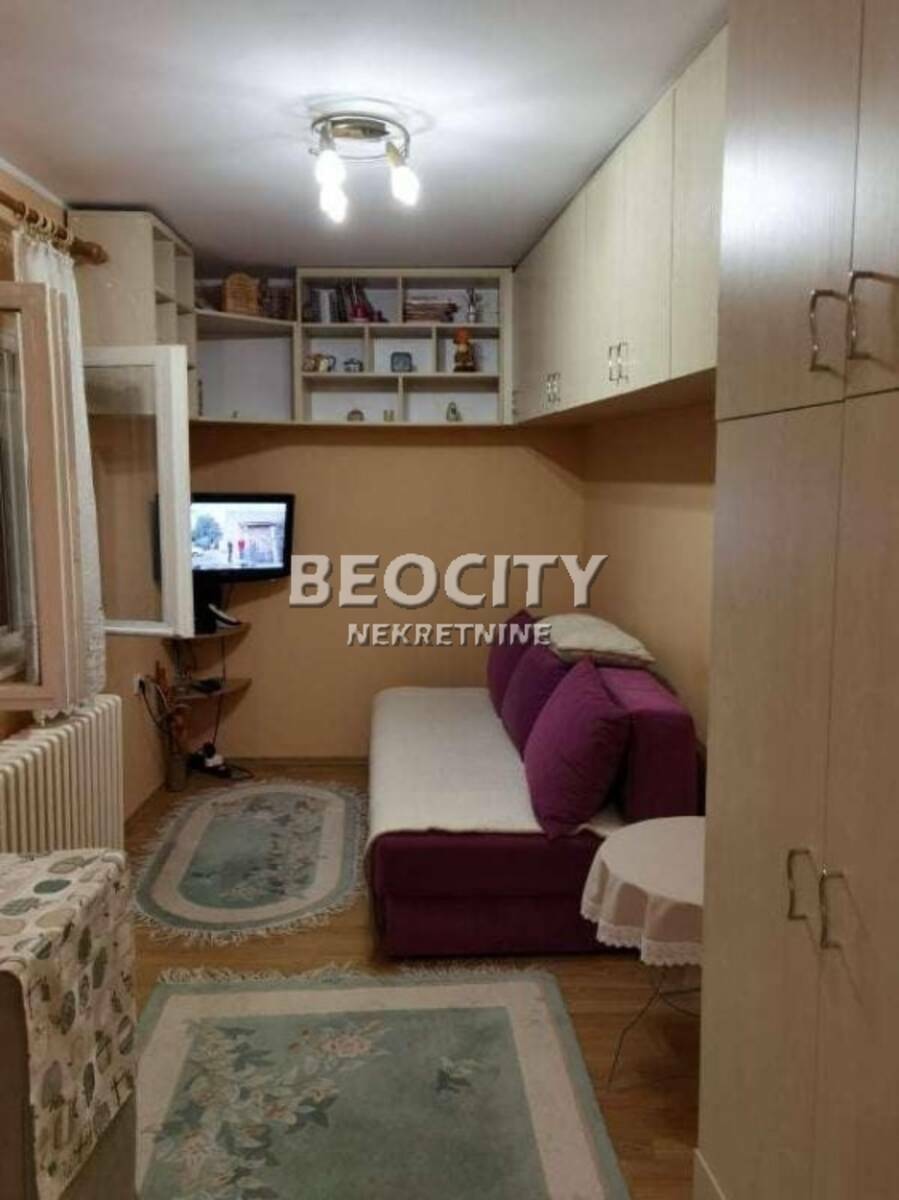 Novi Sad, Futoška, Futoška 22, 0.5, 25m2, 270EUR