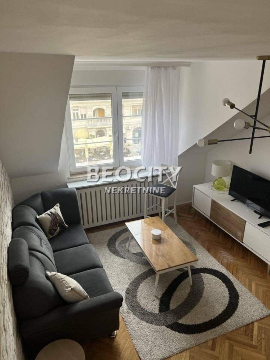 Novi Sad, Centar, Katolička porta, 3.0, 100m2, 950EUR