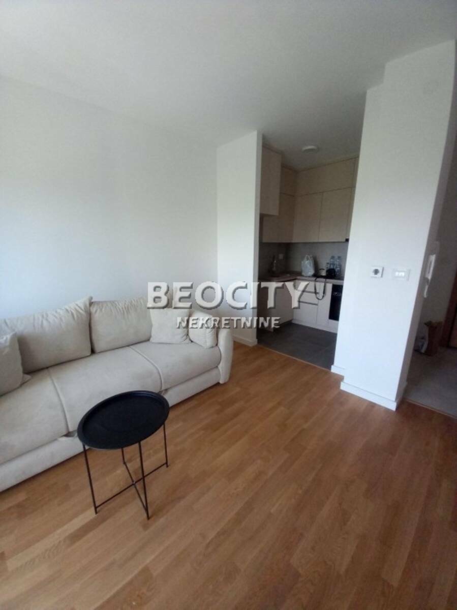 Novi Sad, Novo Naselje, Bulevar Jovana Ducica, 1.0, 29m2, 340EUR