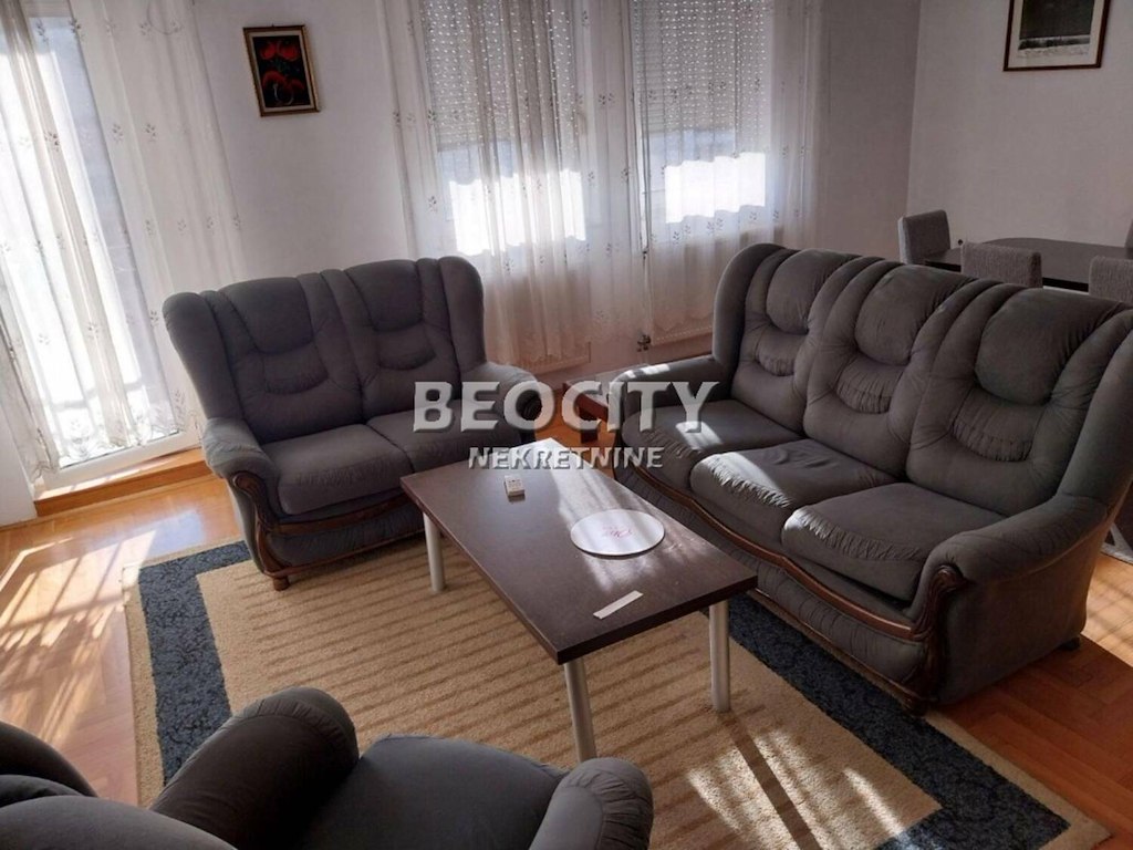 Novi Sad, Cara Dušana, Cara Dušana, 4.5, 95m2, 750EUR