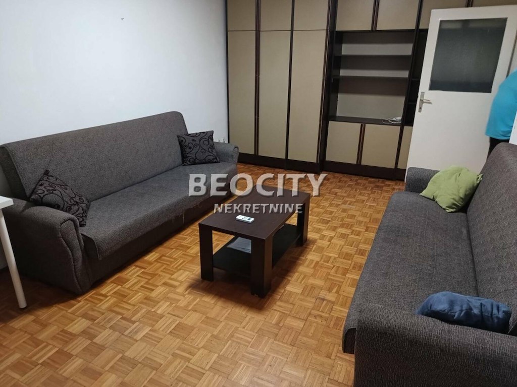 Novi Beograd, Stari Merkator, Džona Kenedija, 3.0, 65m2, 700EUR