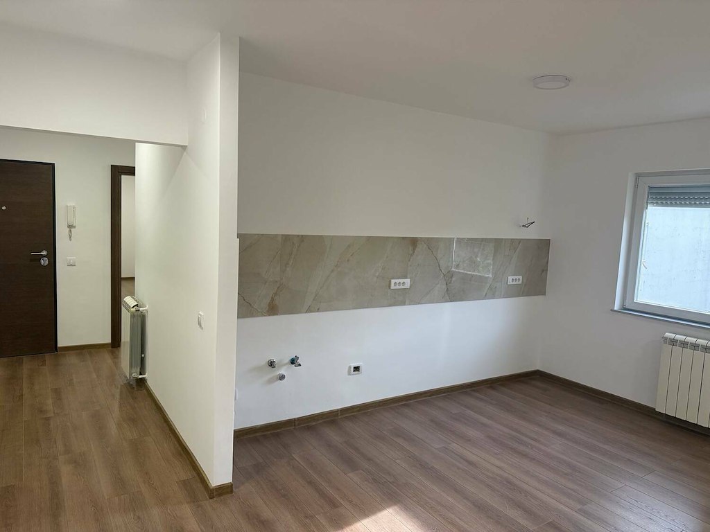 NOVI BEOGRAD BLOK 62 125m2 , T , 410000e