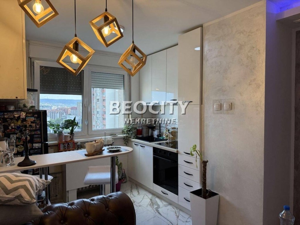 Novi Sad, Bulevar Oslobođenja, , 2.0, 39m2, 110000EUR