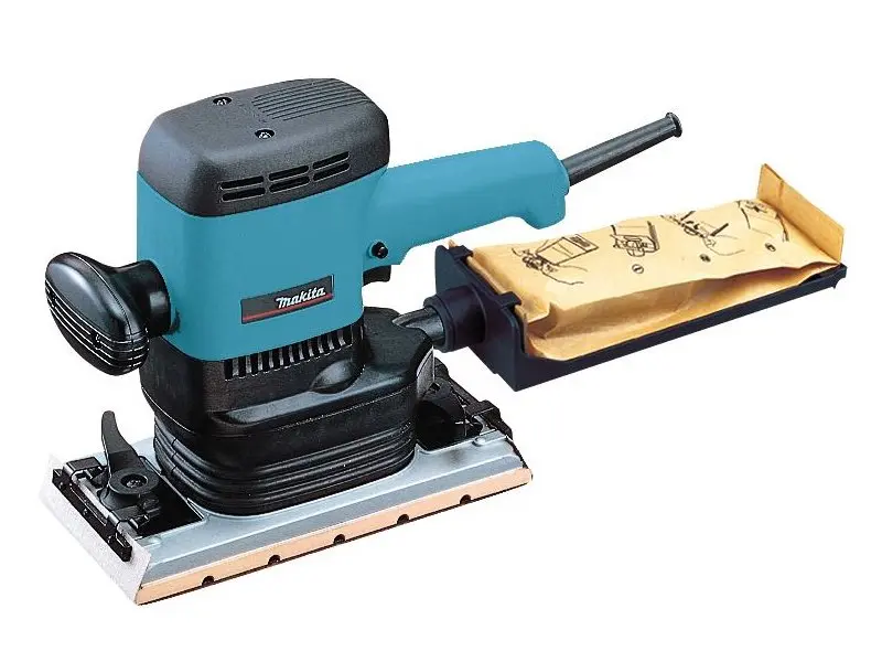 MAKITA Vibraciona brusilica 9046, 600W